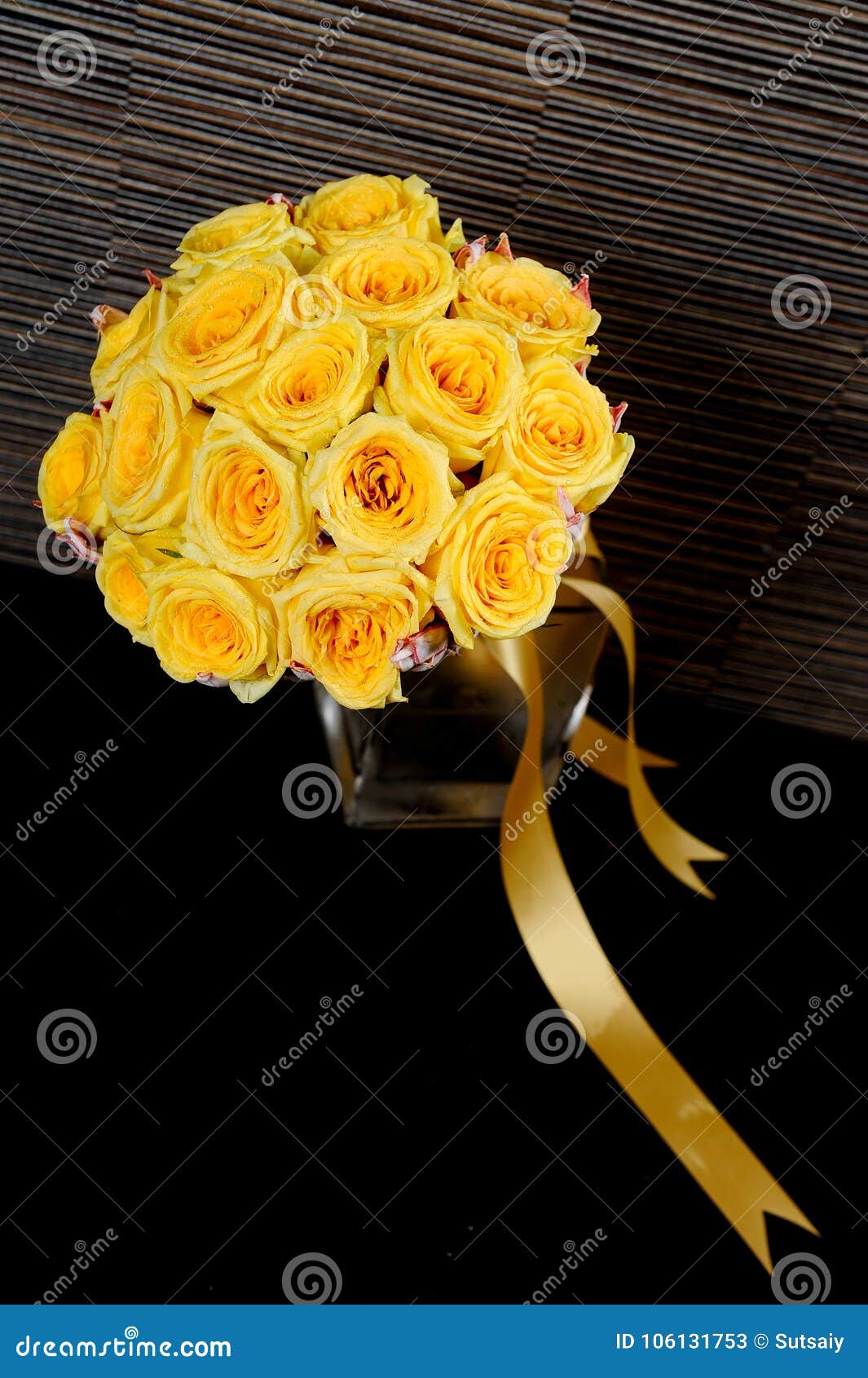 Bouquets of Yellow roses stock image. Image of design - 106131753