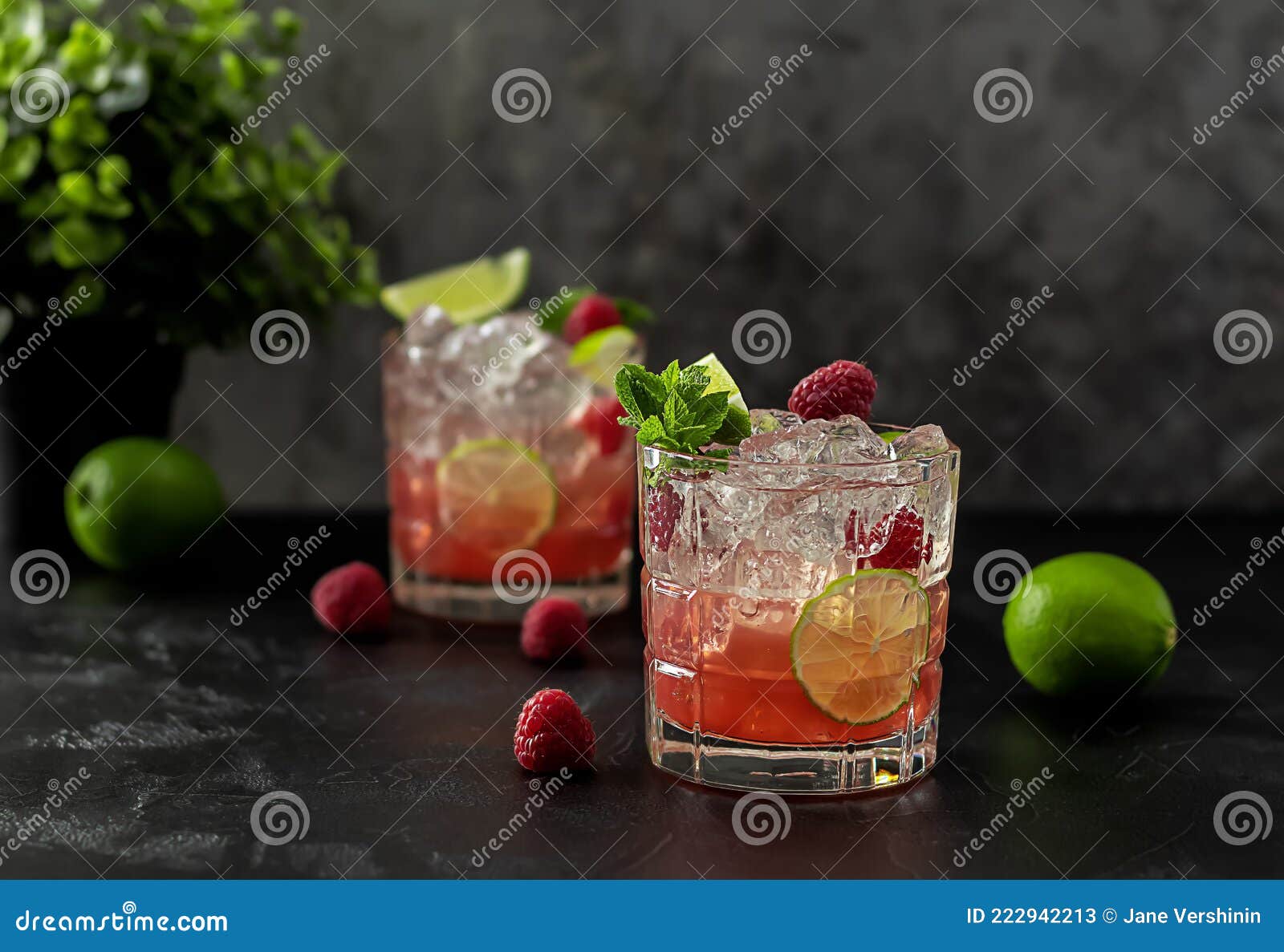 Bourbon or Rum Raspberry Smash Cocktail with Lime and Mint. Refreshing ...