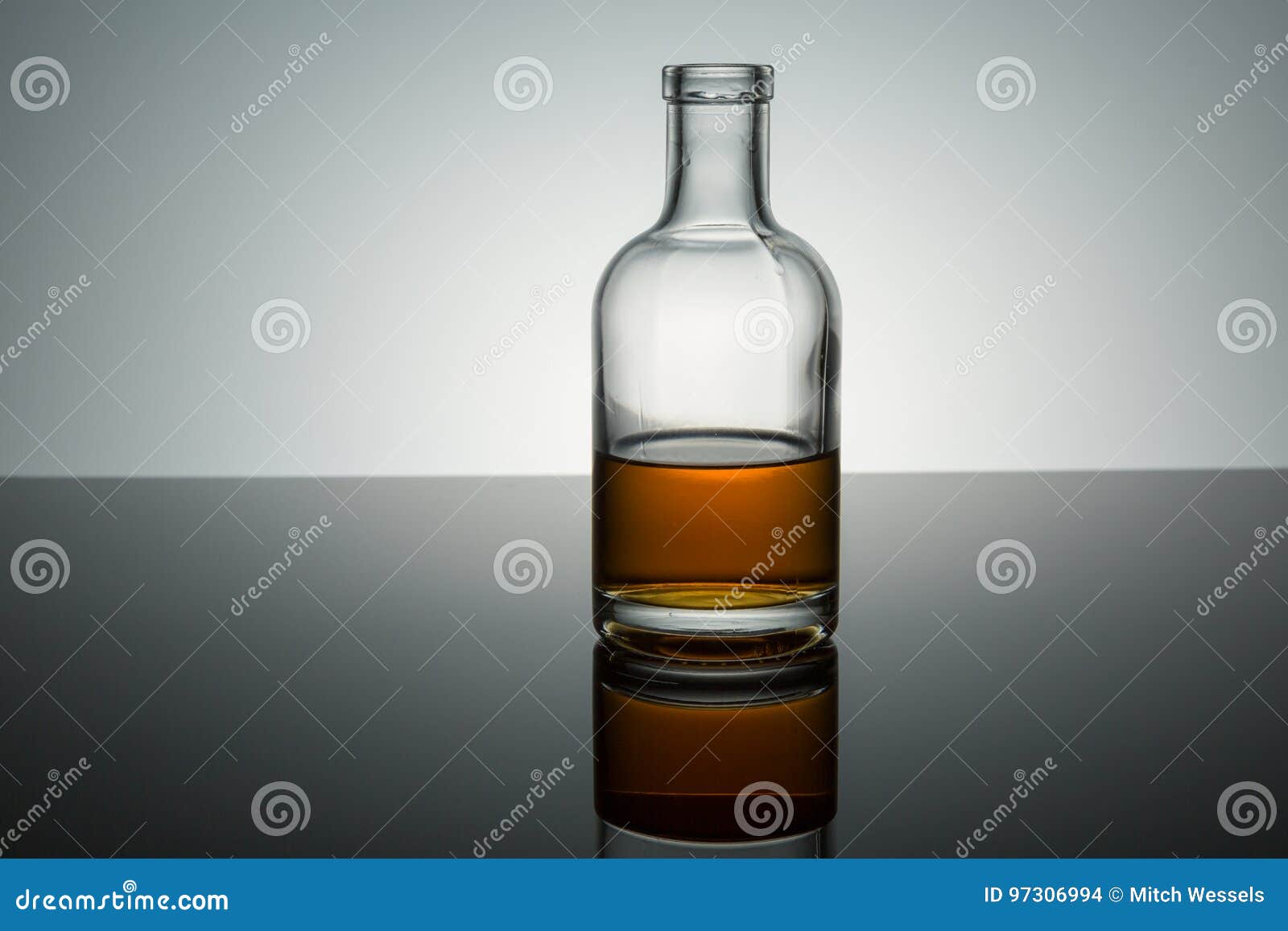 6,142 Bourbon Rocks Glass Stock Photos - Free & Royalty-Free Stock ...