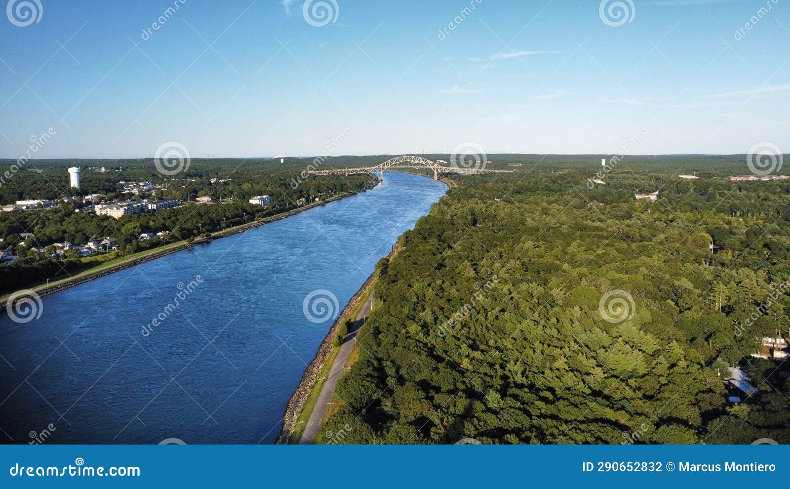 The Bourne Bridge in Buzzards Bay Stock Photo - Image of reflection ...