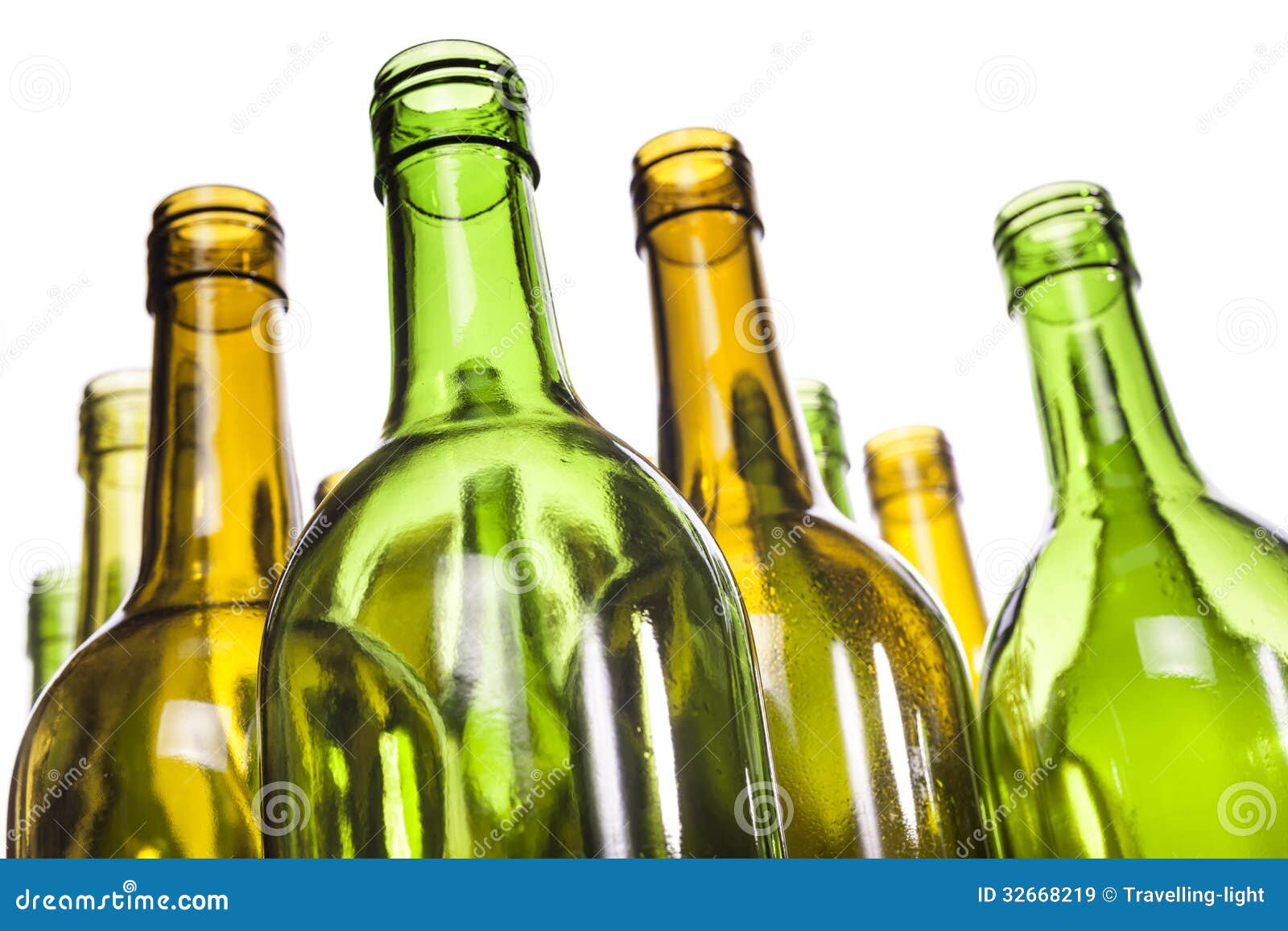 Bouteilles De Vin En Verre Vides Image stock - Image du brun, lavé ...