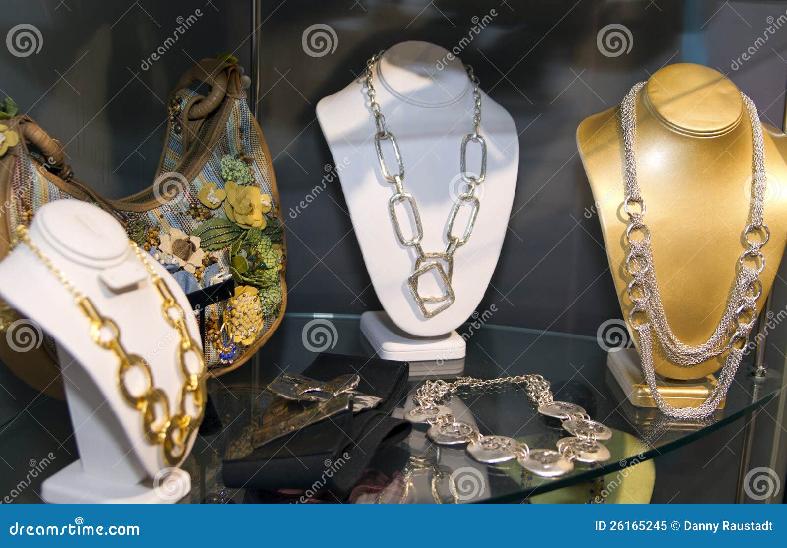 Boutique D'accessoires De Mode Des Femmes Image stock - Image du mode ...