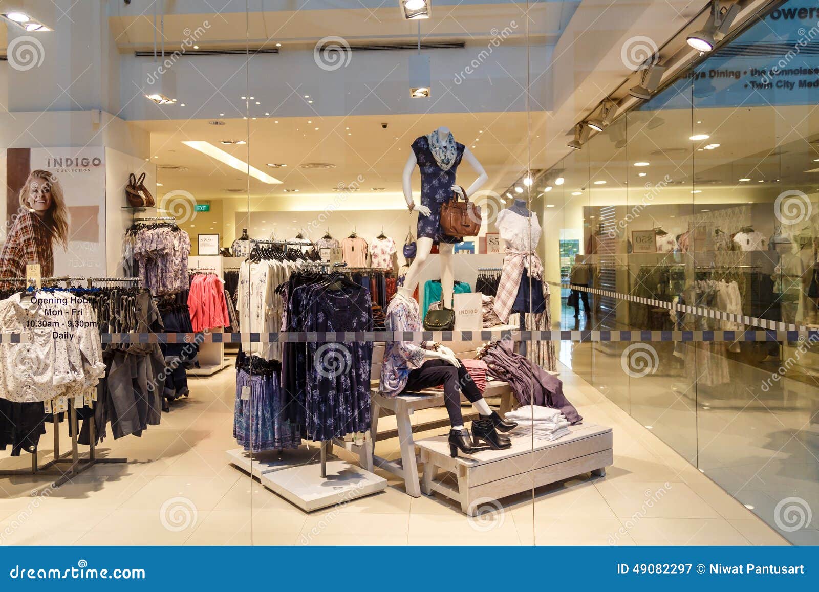 Boutique Display Window , Singapore ,09 October 2014 Editorial ...