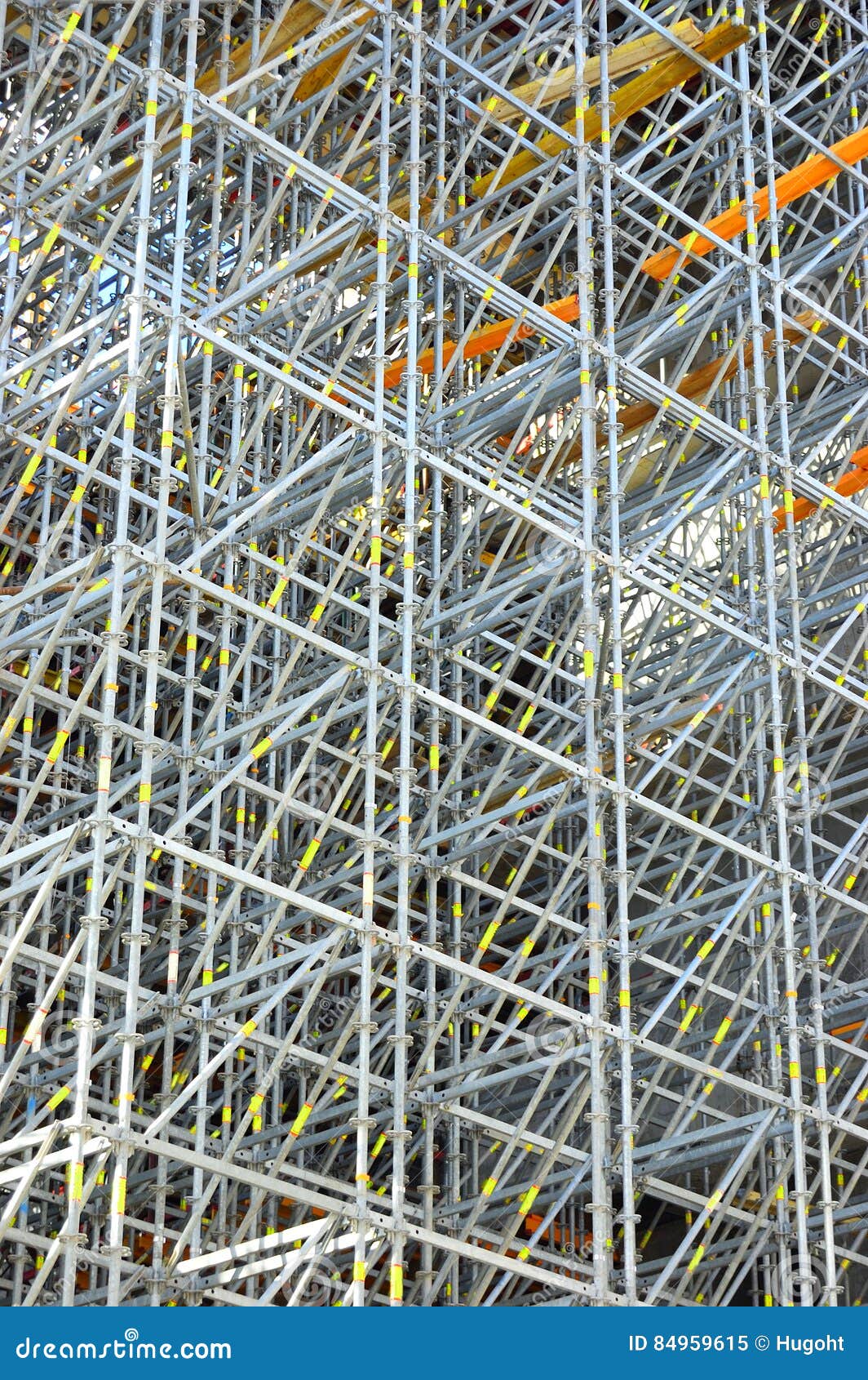Bouwsteiger stock afbeelding. Image of toegang, apparatuur - 84959615
