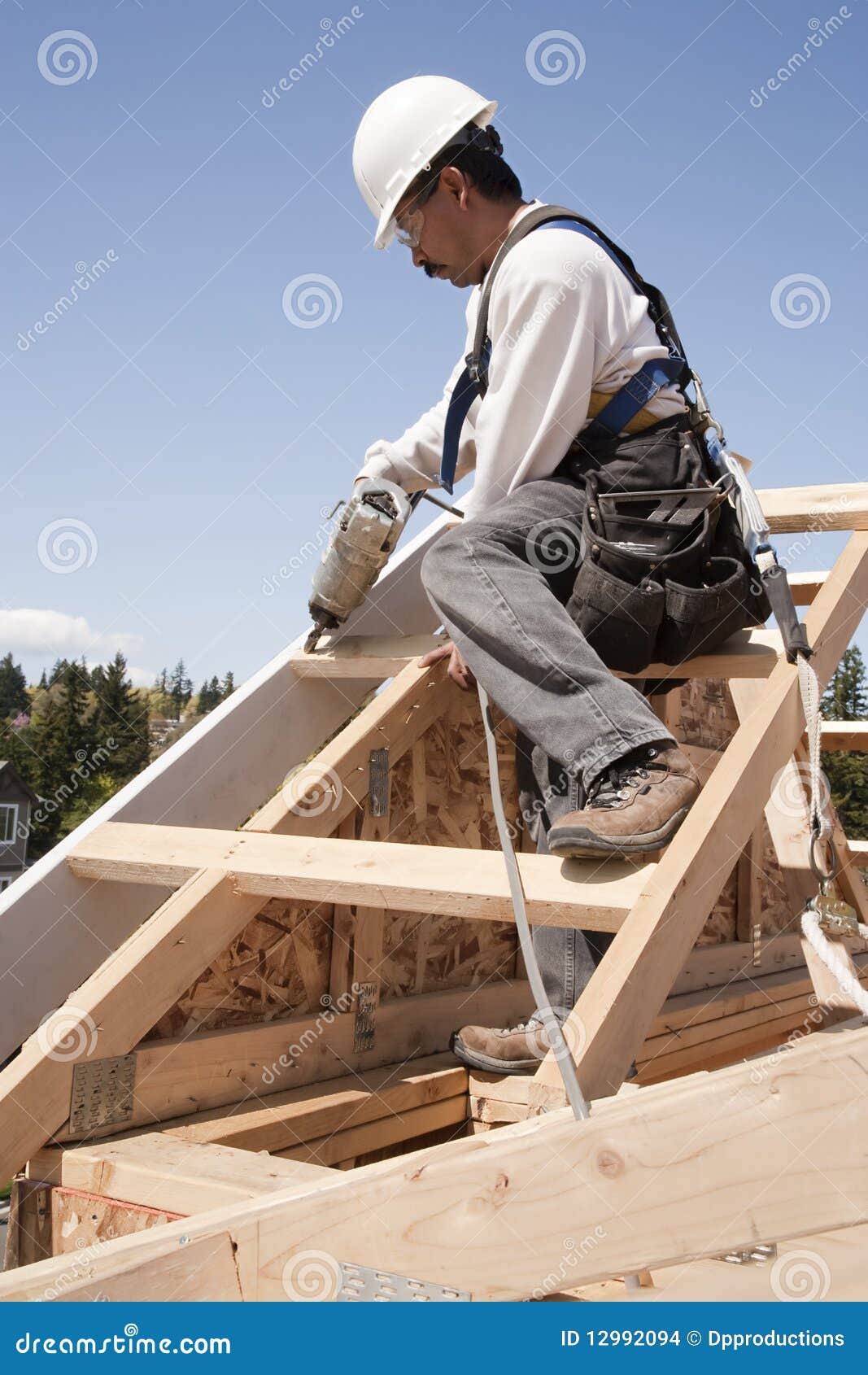 Bouwvakker op het Werk stock foto. Image of één, bouw - 12992094