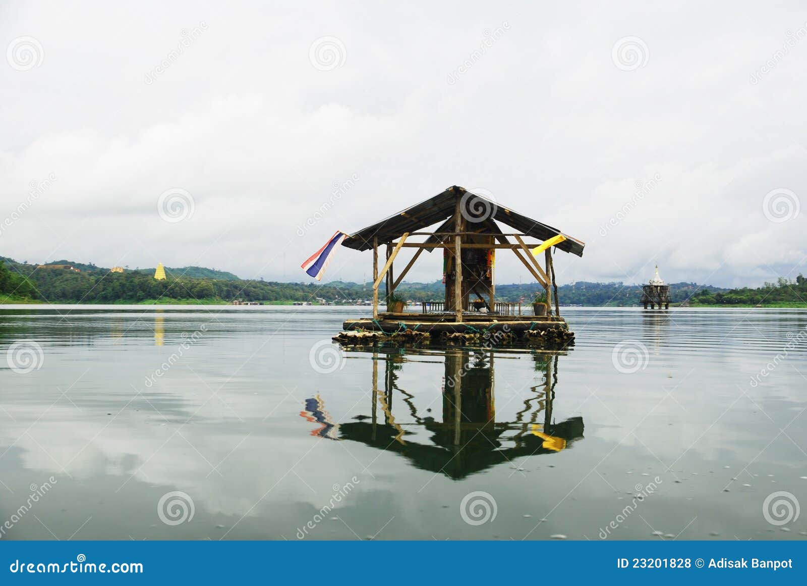Bovenkant Van Dak Van Oude Tempelvloed Stock Foto - Image of doorgang ...
