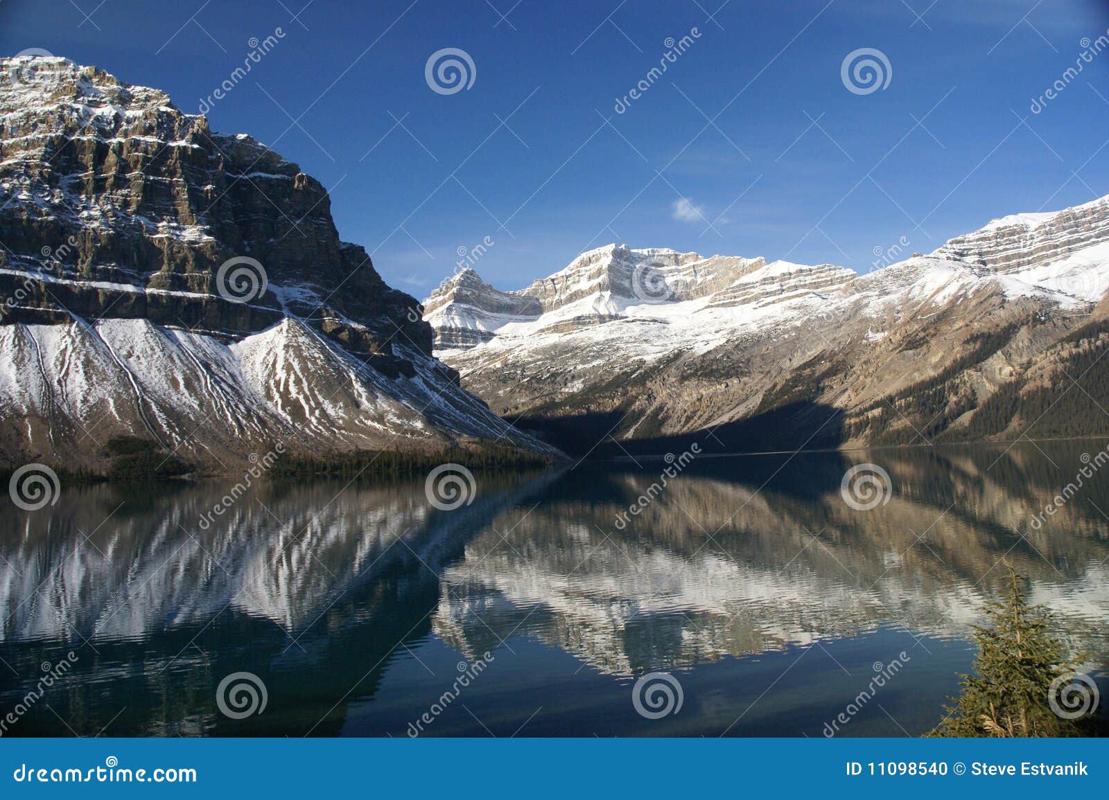 Bow Lake and Striated Mountain Stock Photo - Image of snow, canada ...