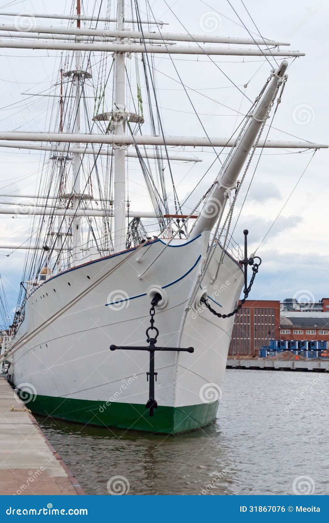 Bow of a ship stock photo. Image of detail, sail, rope - 31867076