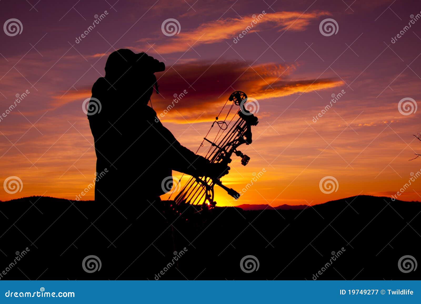 Bowhunter Glassing in Sunset Stock Image - Image of weapon, sunset ...