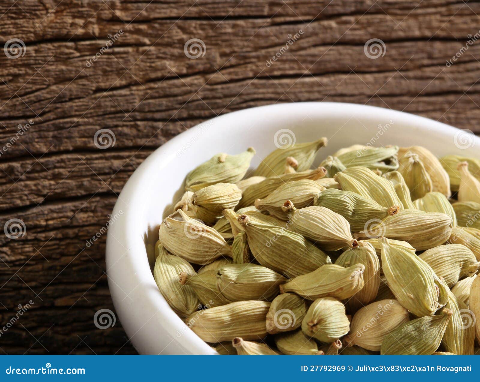 Bowl with cardamom stock image. Image of cook, food, spice - 27792969