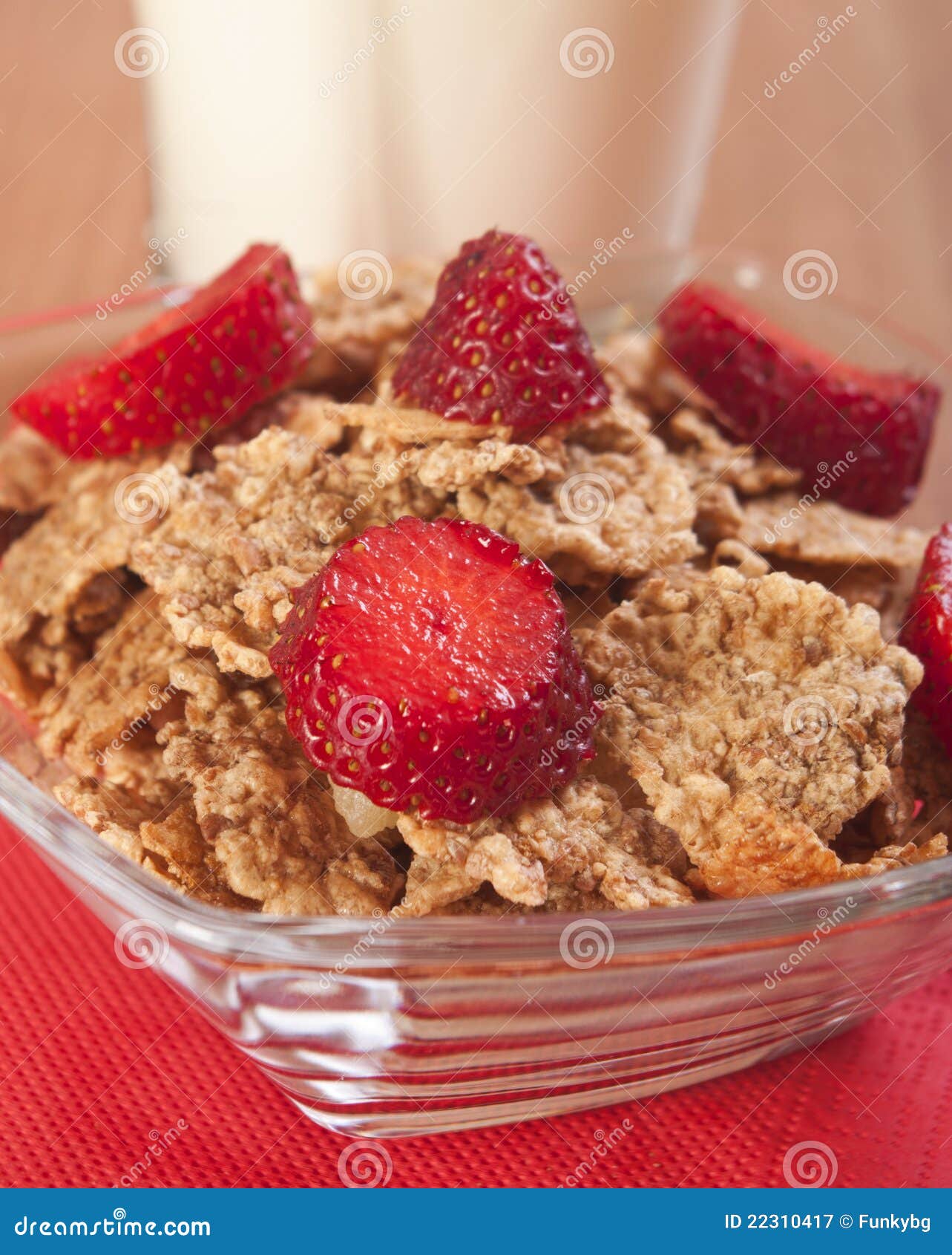 Bowl of cornflakes closeup stock image. Image of meal - 22310417