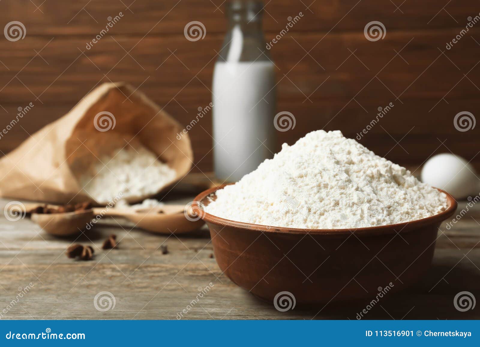 Bowl with flour on table stock image. Image of organic - 113516901