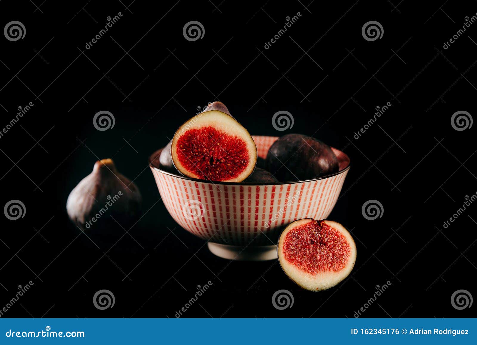 Bowl with Fresh Ripe Figs on Black Background Stock Photo - Image of ...