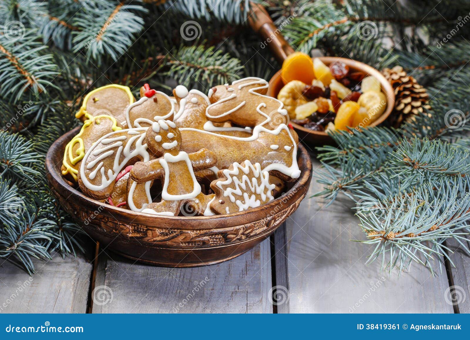 Bowl of Gingerbread Cookies in Animal Shapes Stock Image - Image of ...