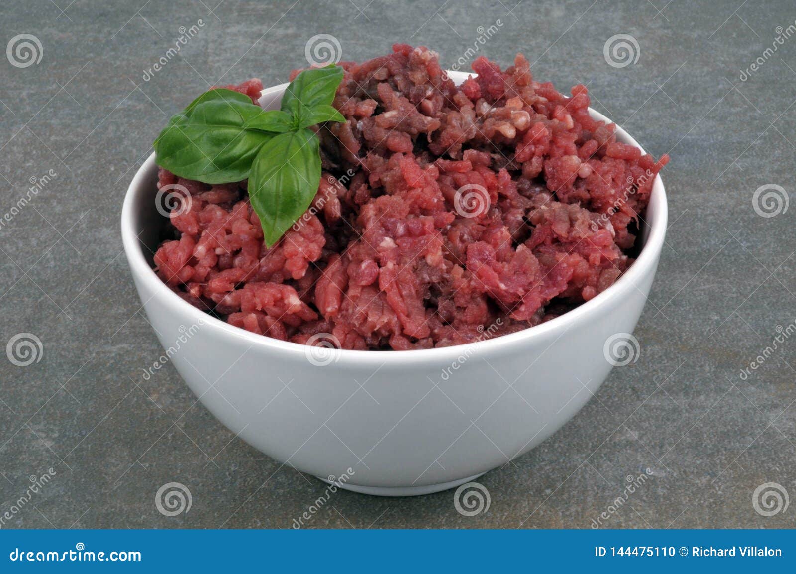 Bowl of Ground Beef with Basil Stock Photo - Image of fresh, beef ...