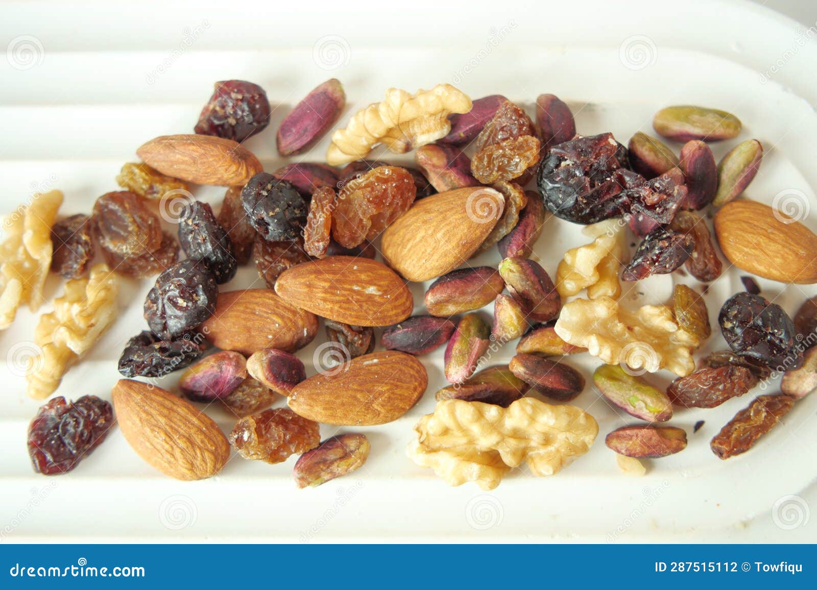 Close Up of Many Mixed Nuts Stock Photo - Image of antioxidants, plants ...