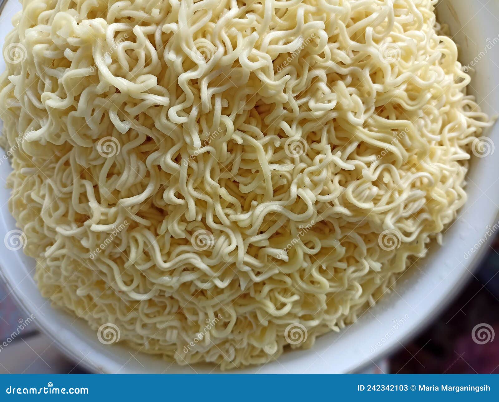 Boiled Instant Noodle On Stainless Sieve Royalty-Free Stock Photography ...