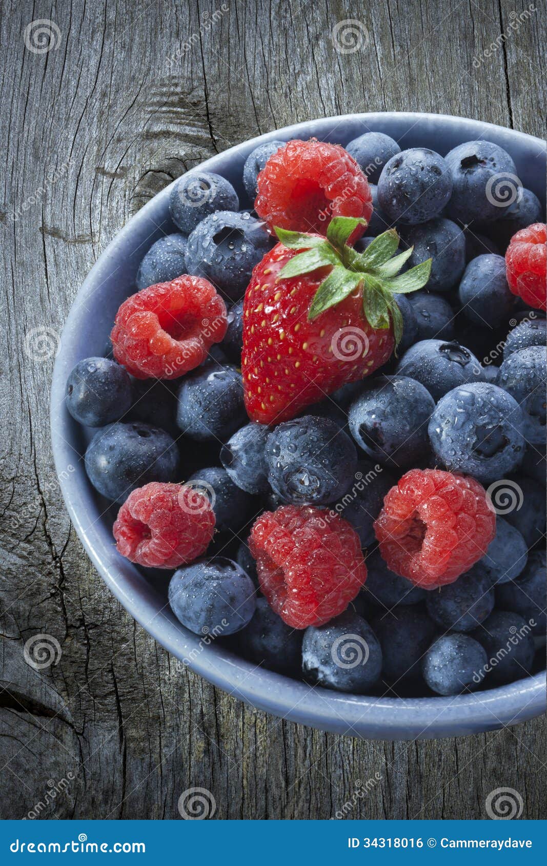 Summer Berries Background. Top View. Food Frame With Assorted Mix Of ...