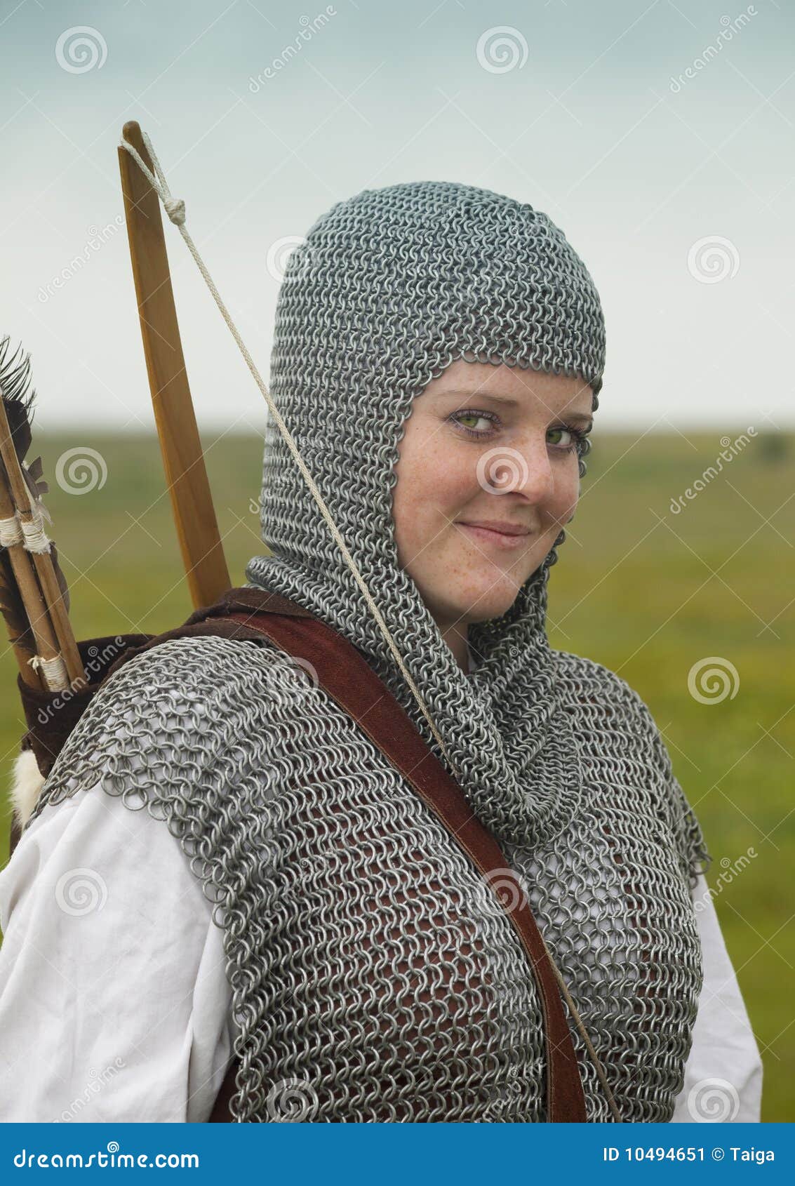 Bows Woman / Medieval Armor Stock Image - Image of outdoors, ancient ...