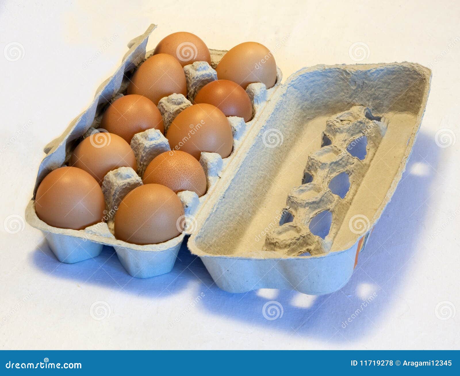 Box with eggs stock photo. Image of cholesterol, dozen - 11719278