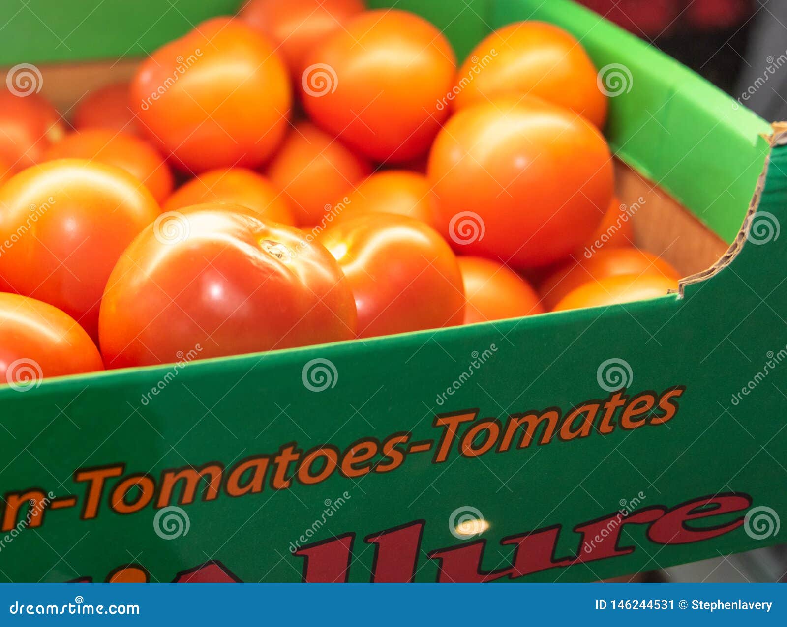 Fresh Tomatoes Boxed for Delivery Editorial Photo - Image of cafe ...