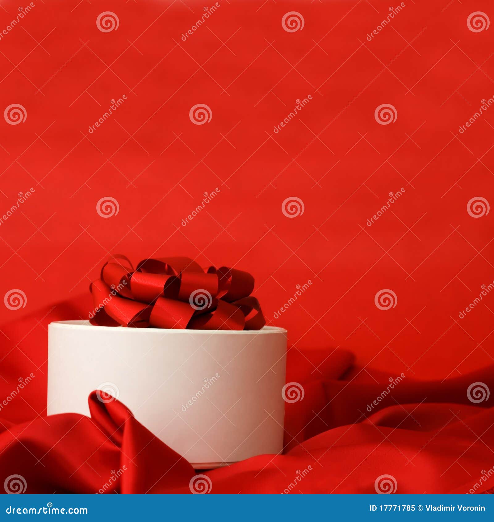 Box with a Gift on a Red Fabric Stock Image - Image of silk, fabric ...