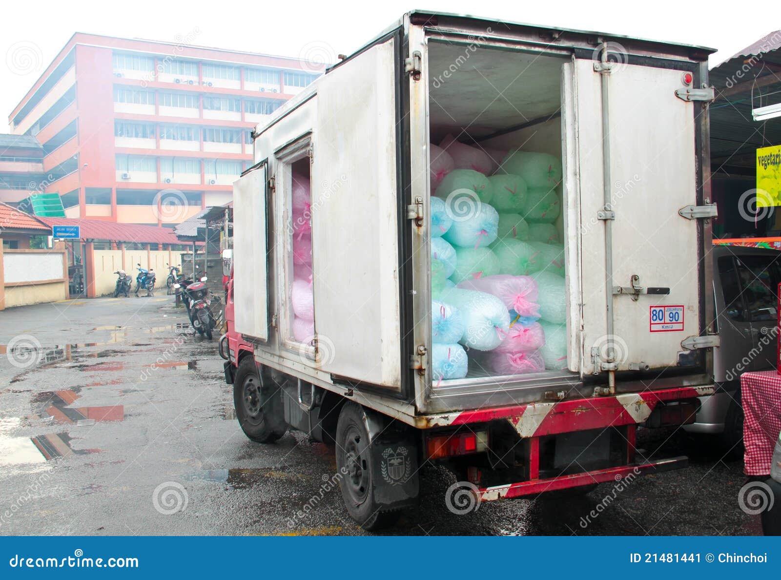 Box Lorry Full of Ice Packs for Sale Stock Image - Image of vehicle ...