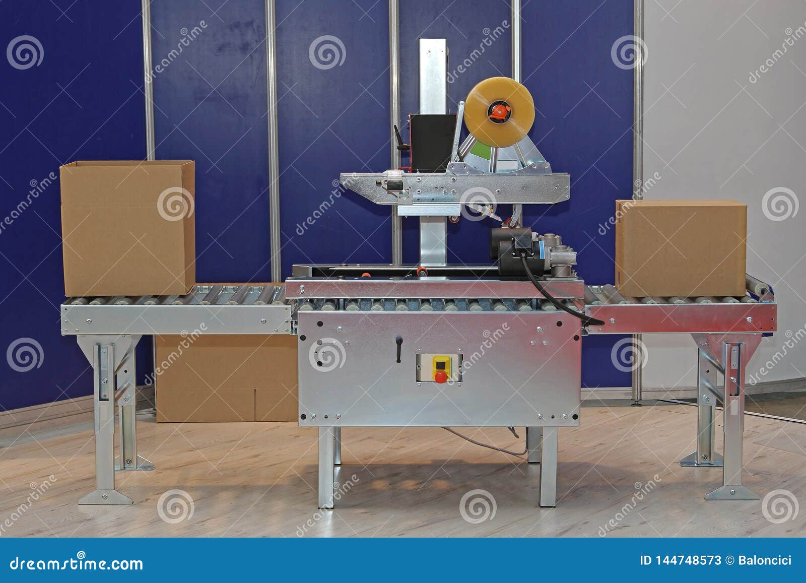 Box Packing Machine stock image. Image of equipment - 144748573