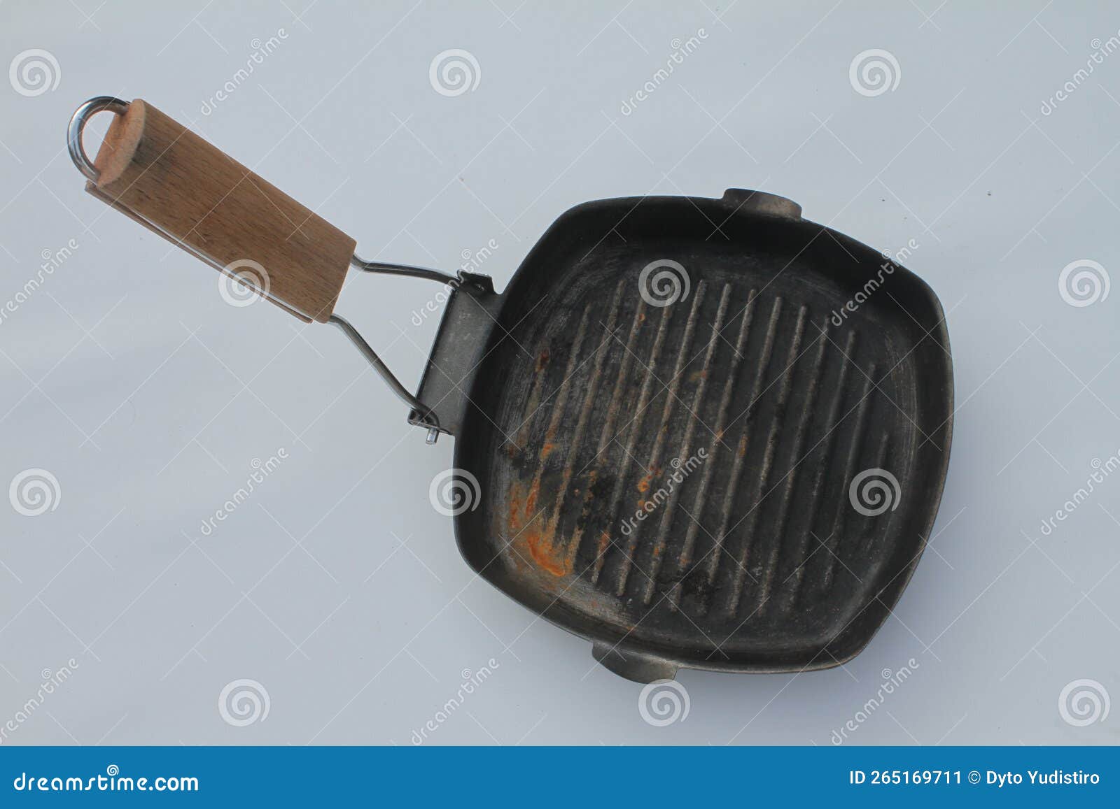 Folding frying pan stock image. Image of recipe, healthy - 265169711