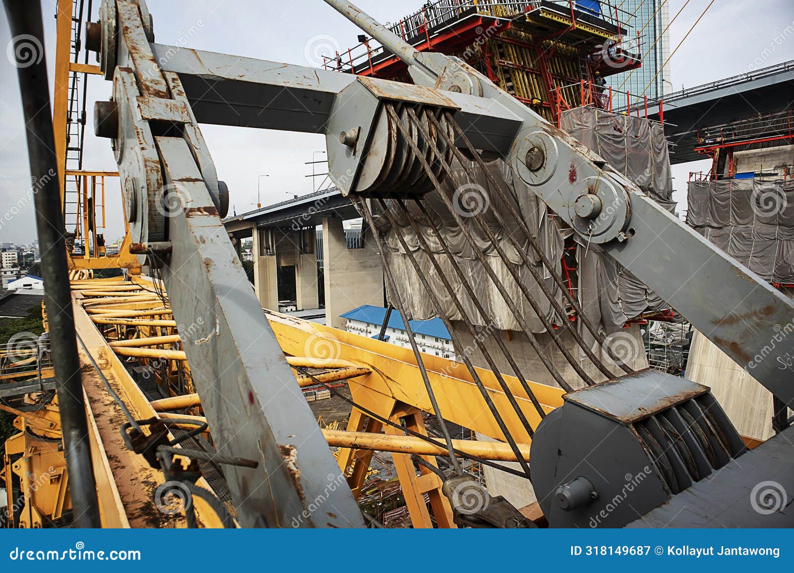 About the Box Sheave Hook Block and Sling Reeving Pulley Rustly at the ...