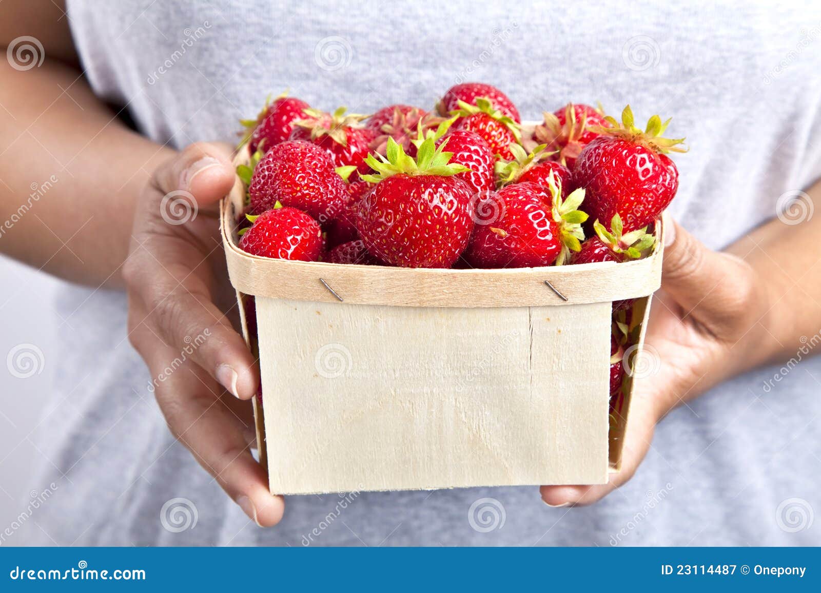 Box of Strawberries stock image. Image of delicious, sweet - 23114487