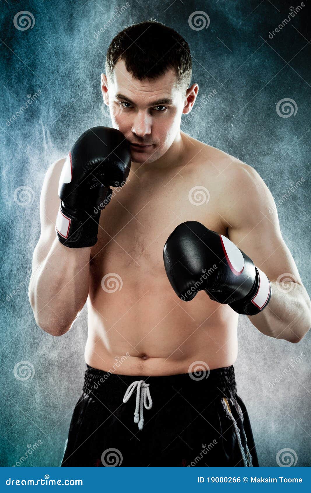Boxare 库存照片. 图片 包括有 运动员, 现有量, 健身, 执行, 人员, 军事, 体操, 吵嘴 - 19000266