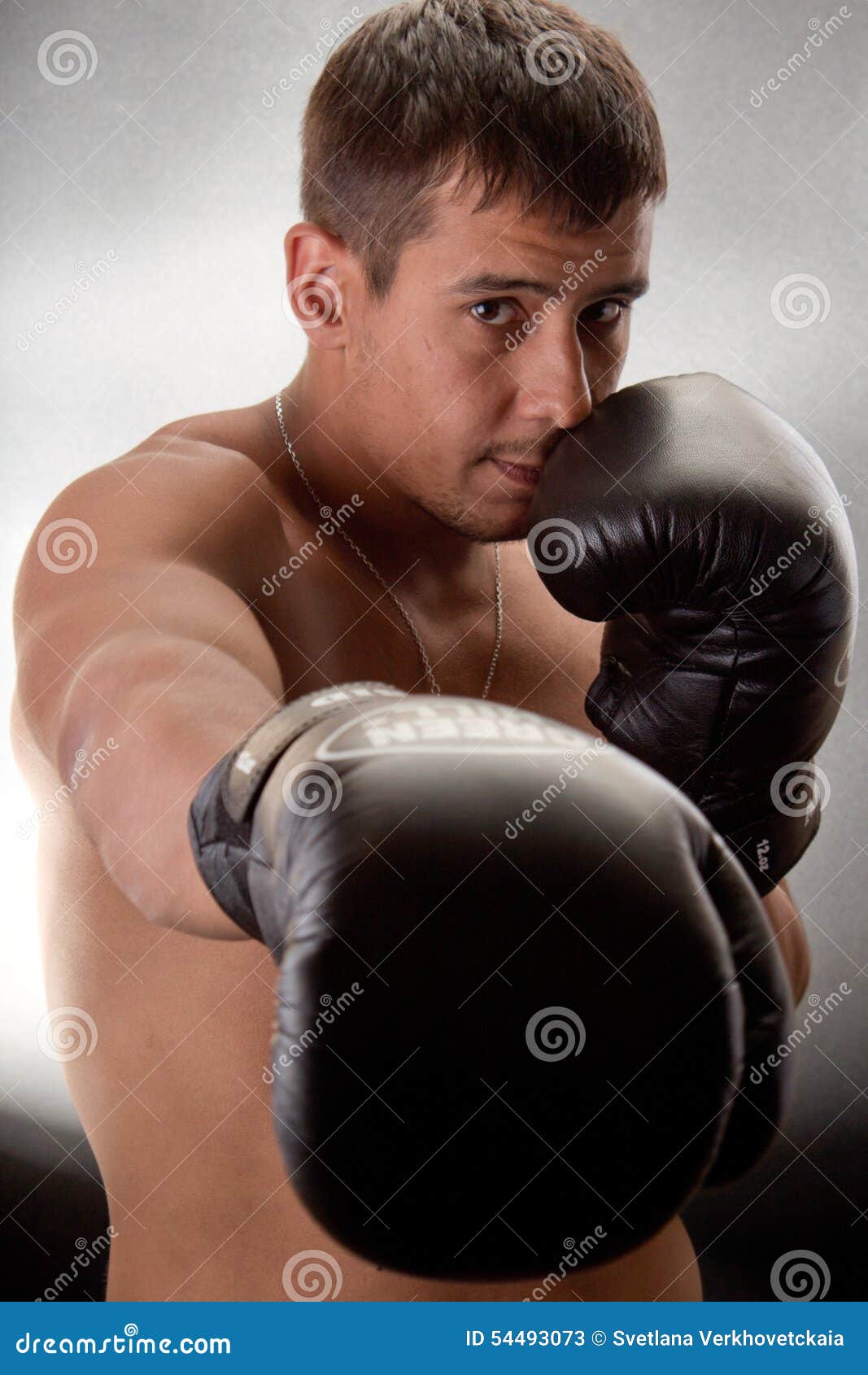 Boxer immagine stock. Immagine di mano, uomo, corpo, conflitto - 54493073