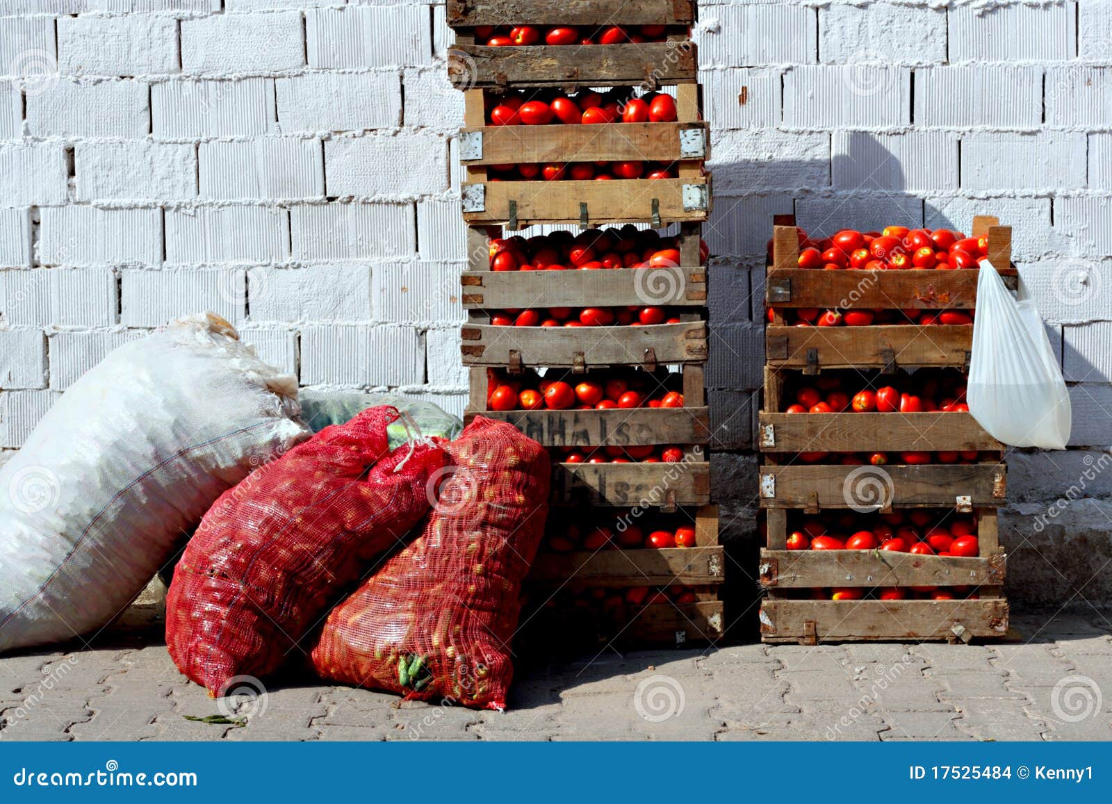 Boxes of tomatoes stock photo. Image of merchandise, healthy - 17525484