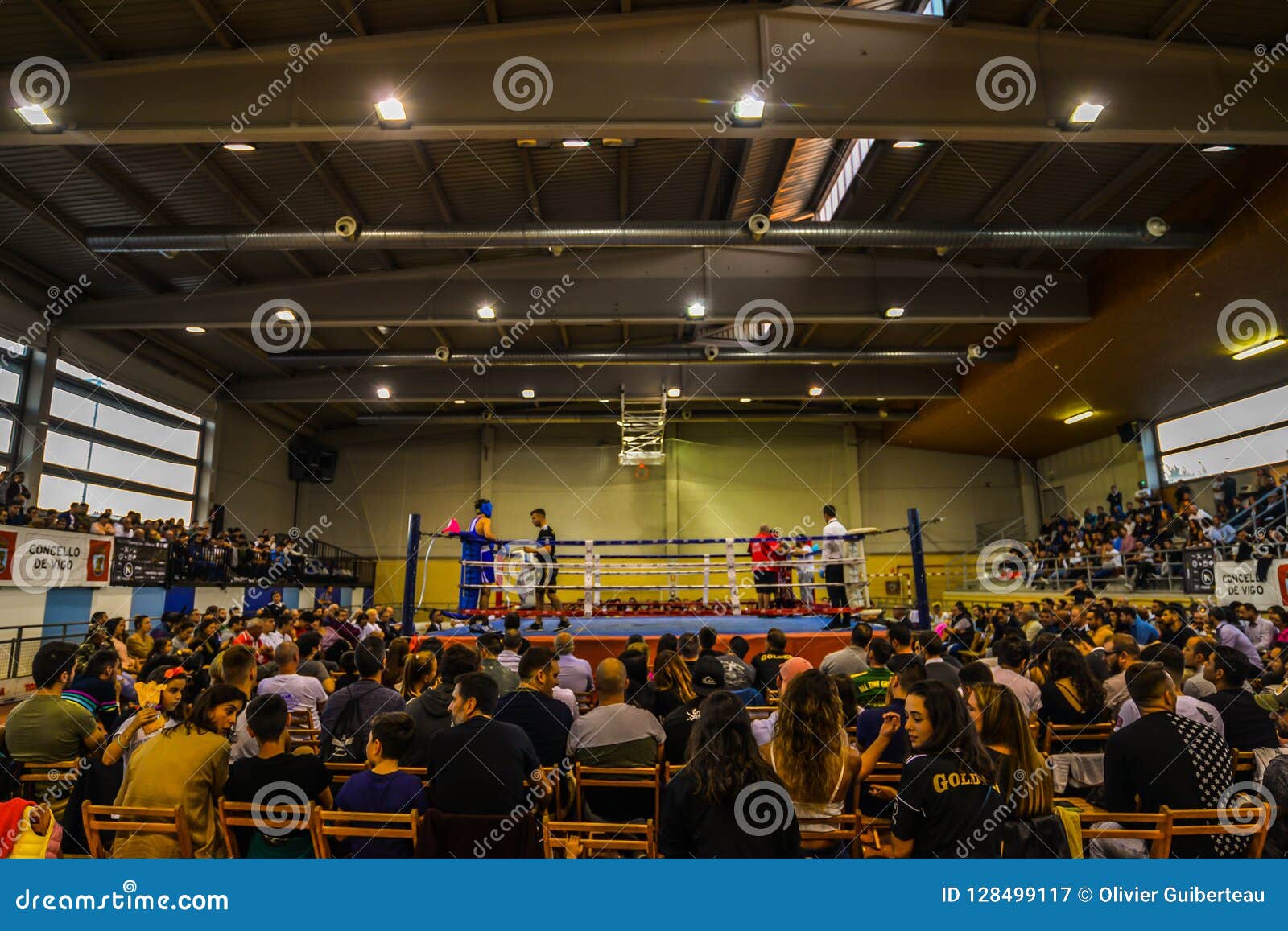 The Boxing Match - Vigo - Spain Editorial Photography - Image of ...