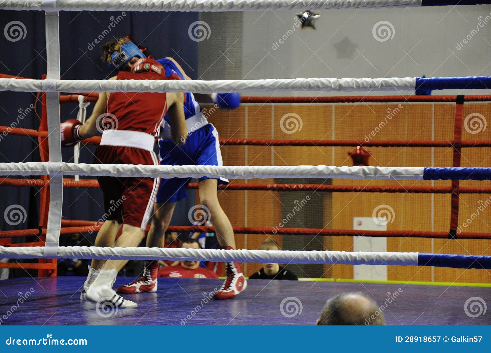 Boxing for men editorial photography. Image of person - 28918657
