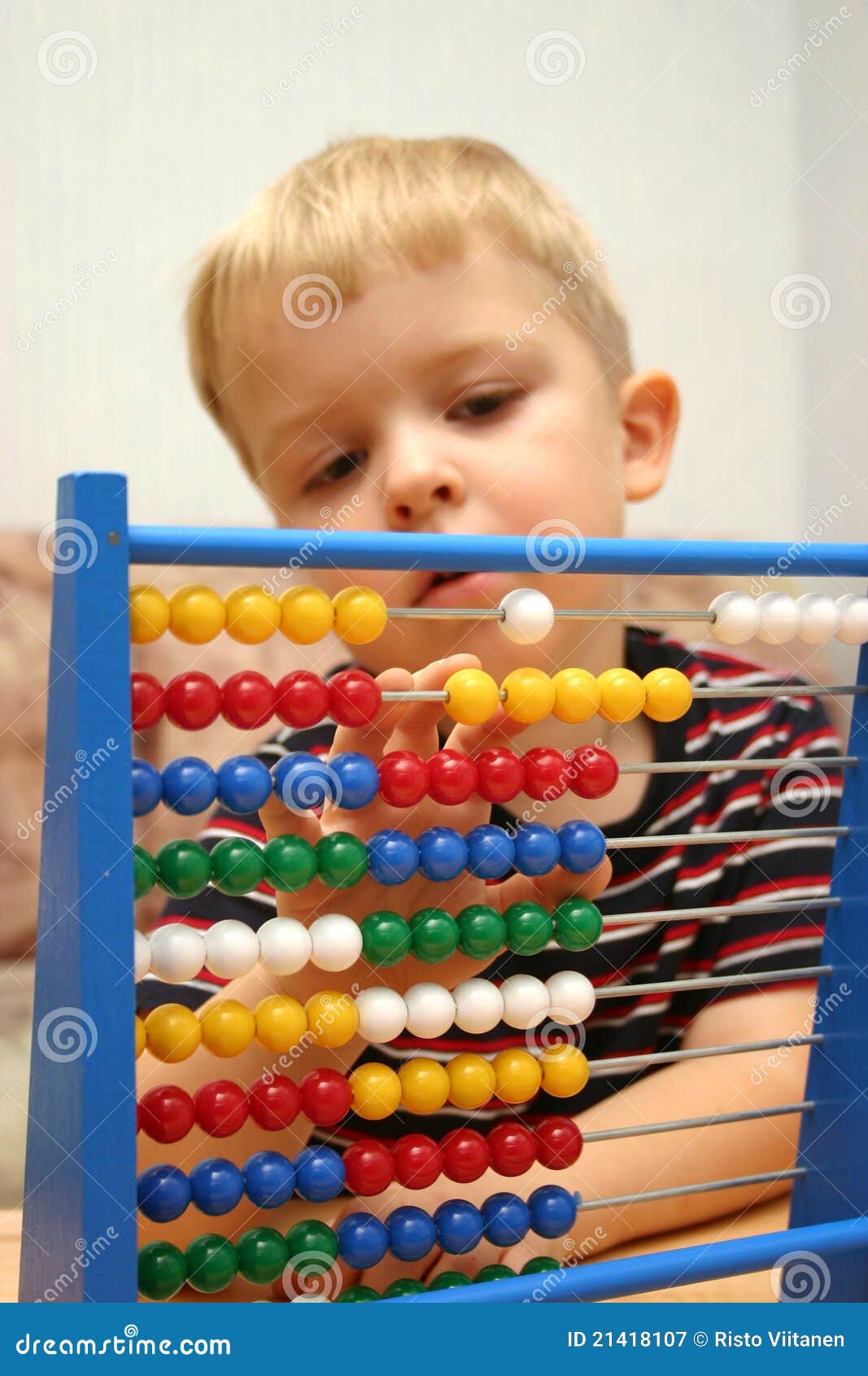 Boy with abacus stock image. Image of calculating, class - 21418107