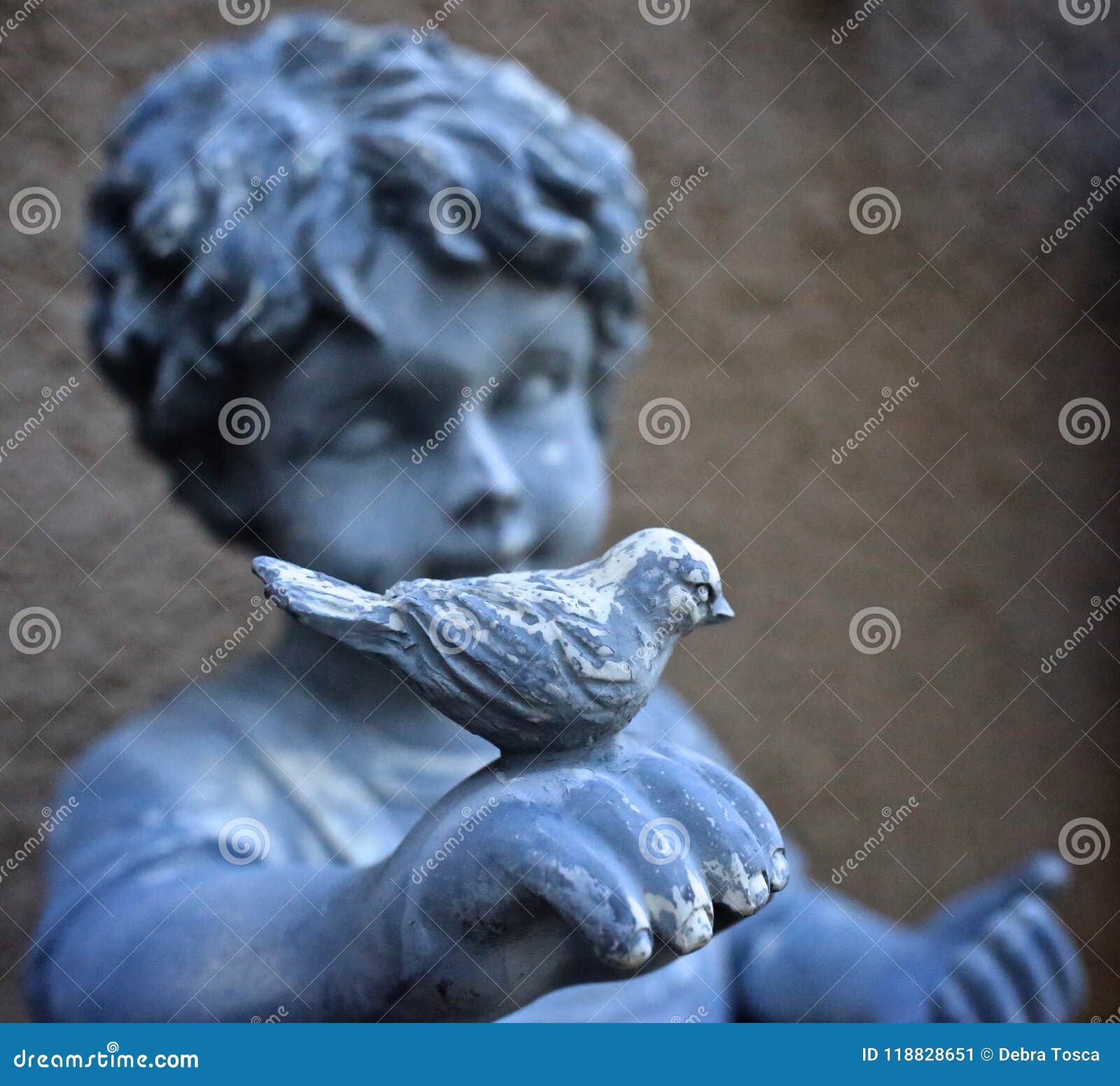 Bird Statue That Begins The Flight In The Sky Towards The White Cloud ...