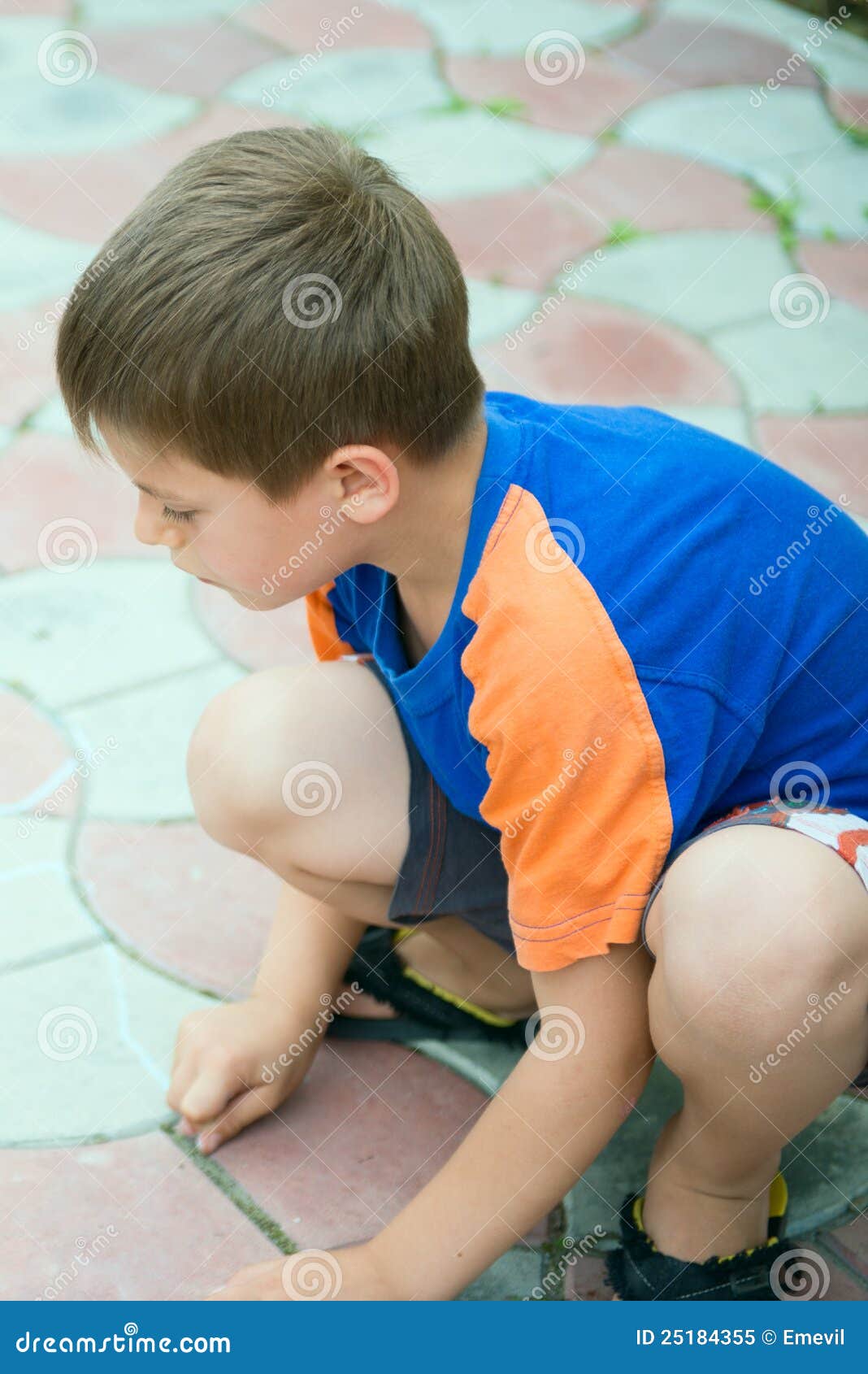 Boy Chalk drawing stock image. Image of crayon, positivity - 25184355