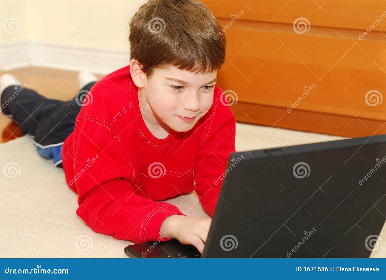 Boy computer stock photo. Image of browsing, kids, boys - 1671586