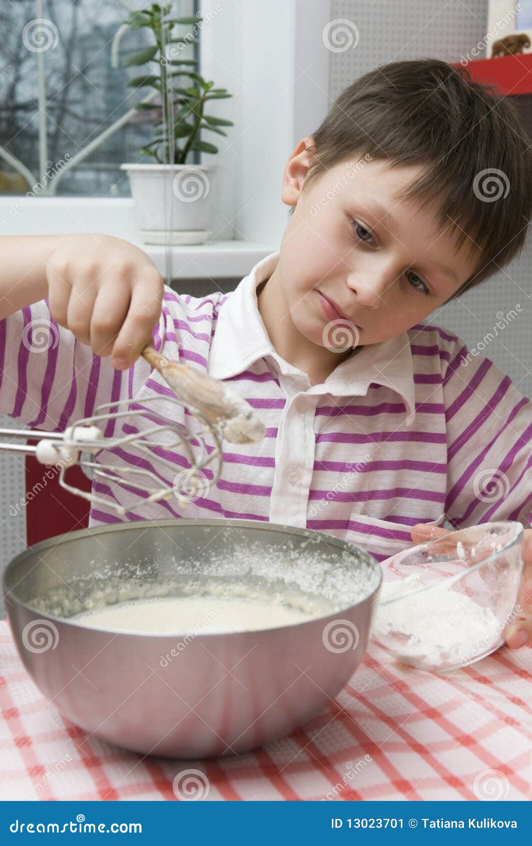 Boy cooking stock image. Image of house, cook, plate - 13023701