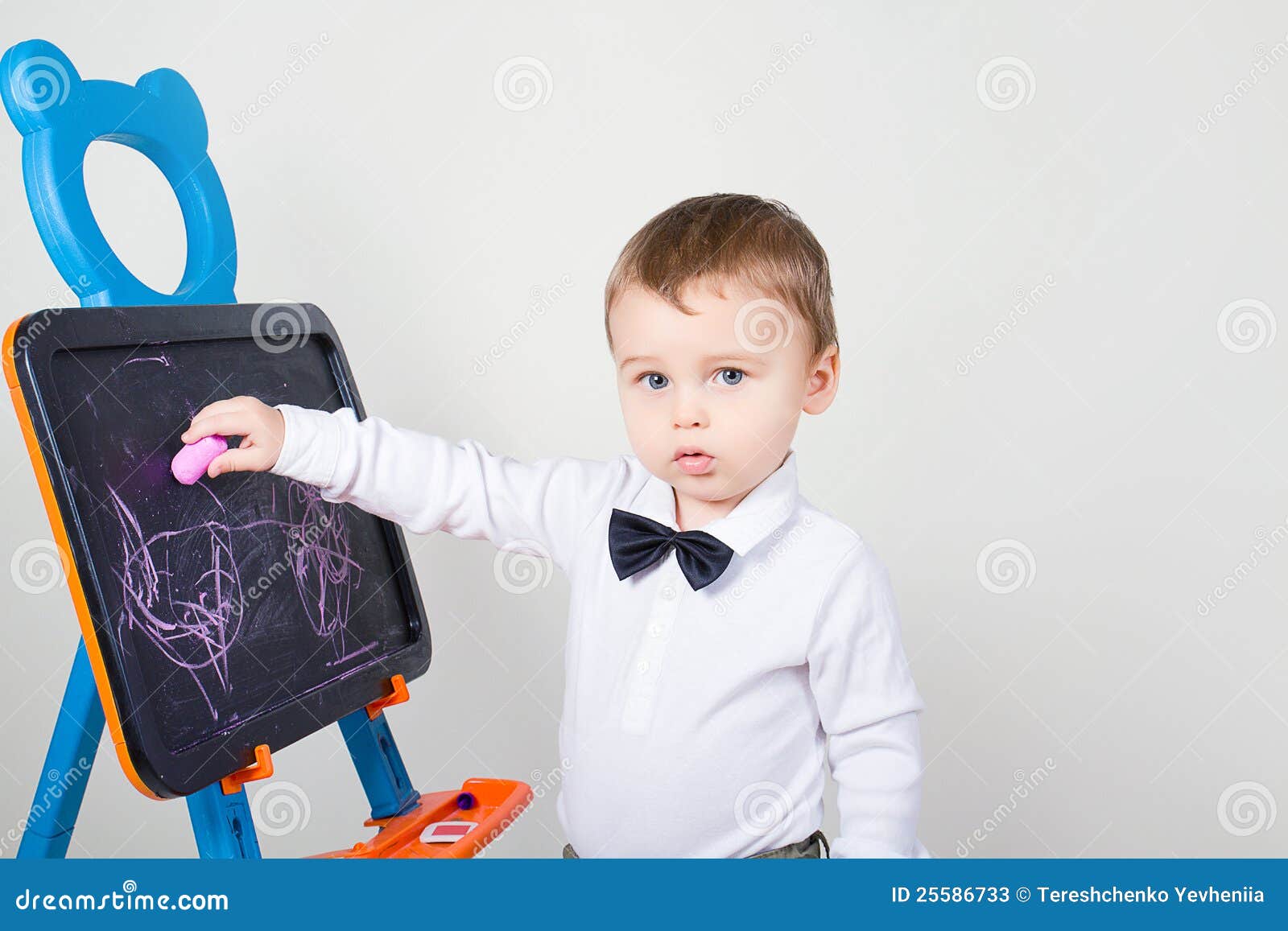Boy Draws a Chalk on a Board Stock Image - Image of learn, blackboard ...
