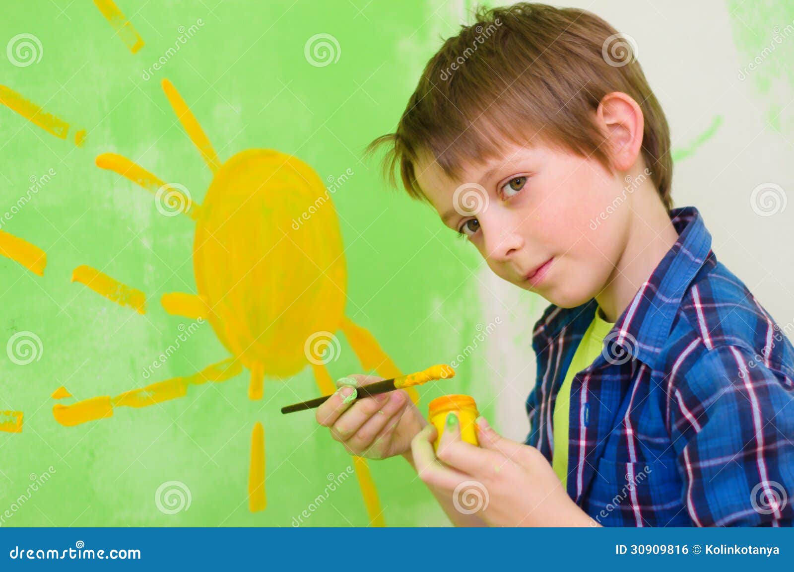 Boy draws the sun stock photo. Image of design, house - 30909816