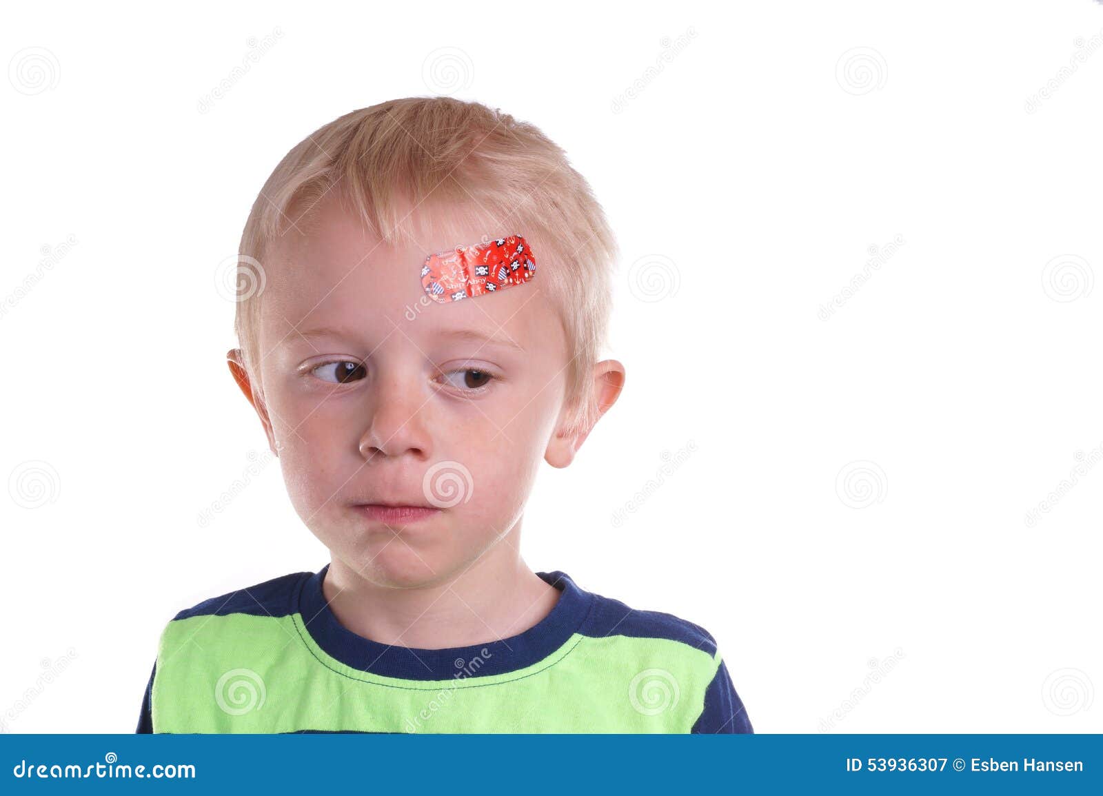 Boy has injury on forehead stock image. Image of bleeding - 53936307
