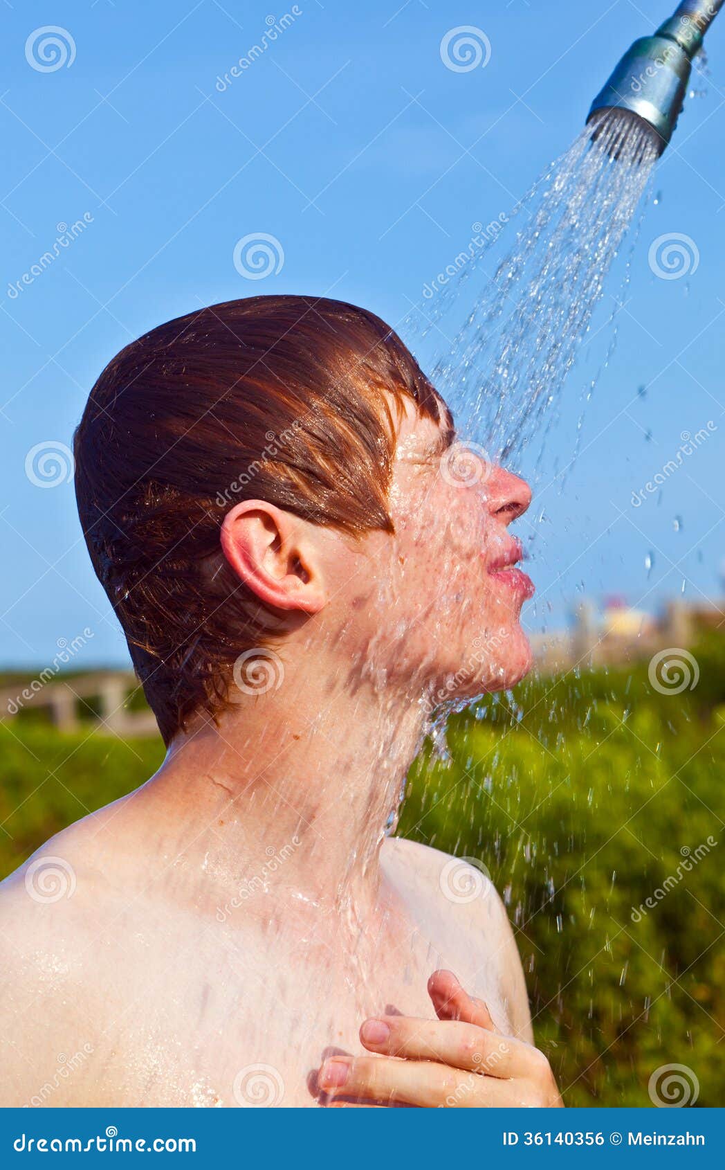 Boy Has a Shower at the Beach Stock Photo - Image of head, active: 36140356
