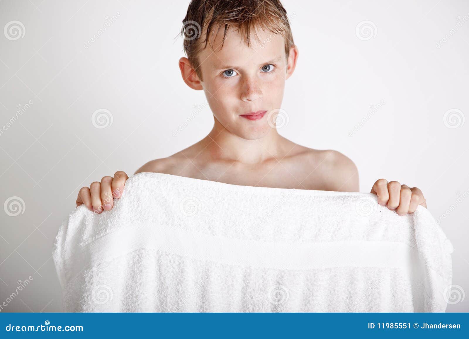 Boy hiding behind towel stock image. Image of chest, hygiene - 11985551