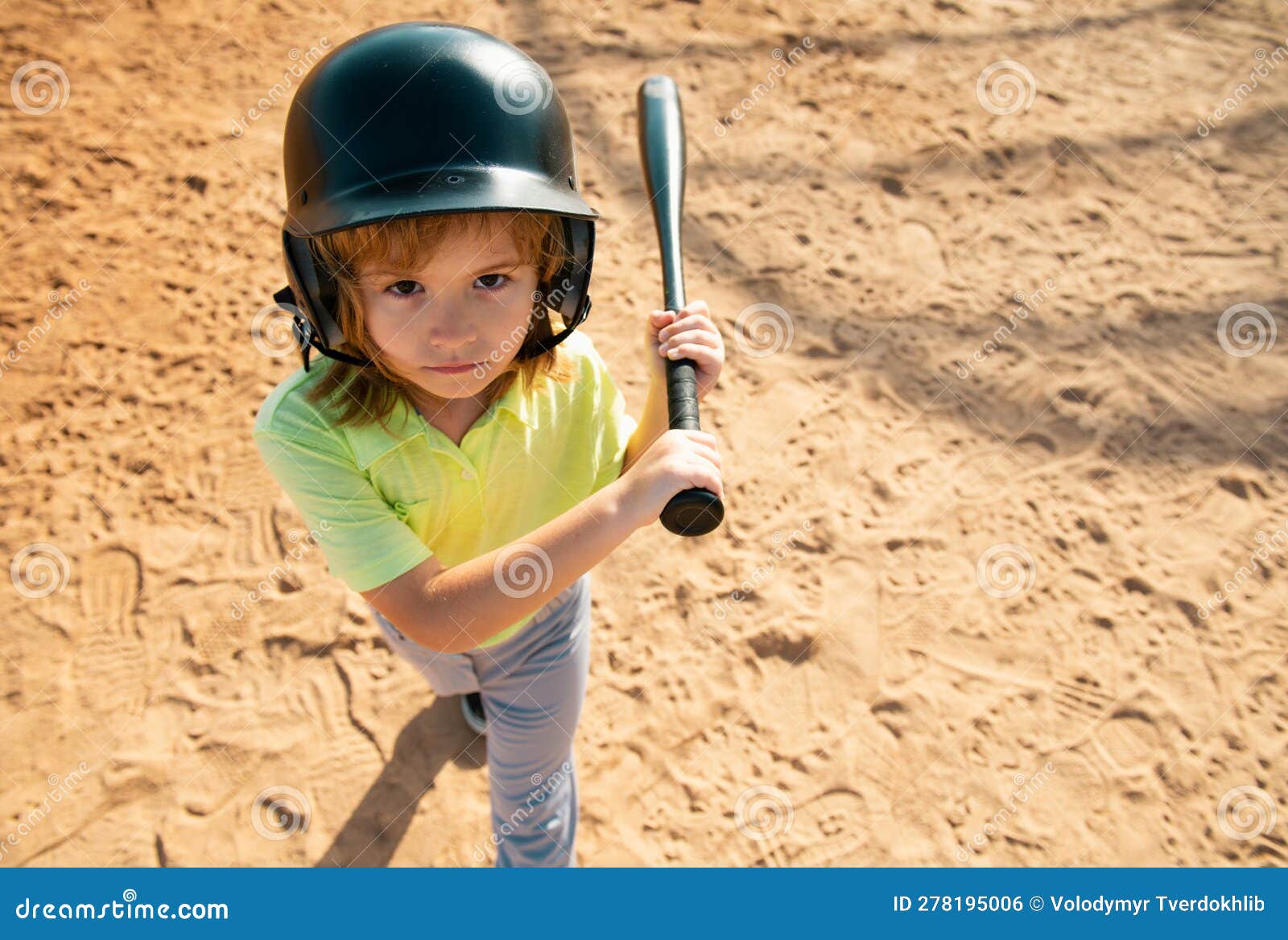 Boy Kid Posing with a Baseball Bat. Portrait of Child Playing Baseball ...