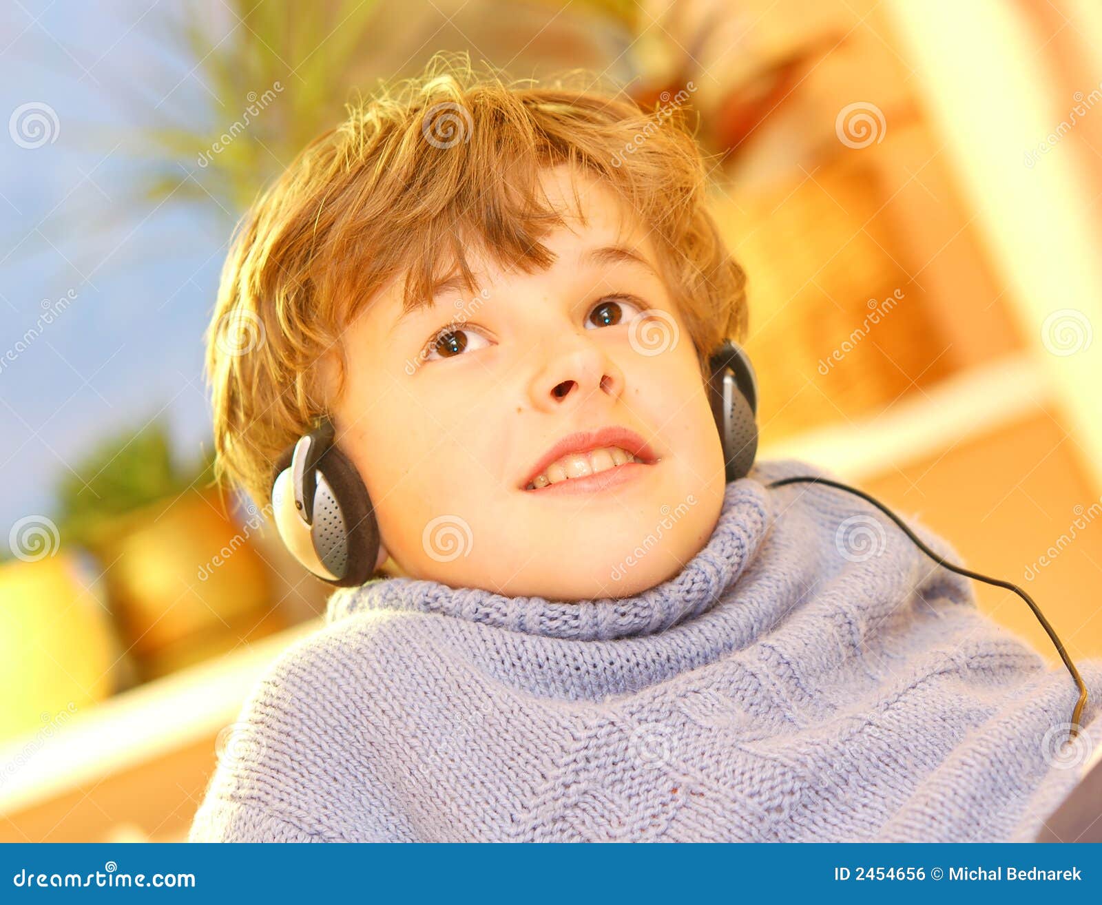 Boy listen to music stock photo. Image of human, interior - 2454656