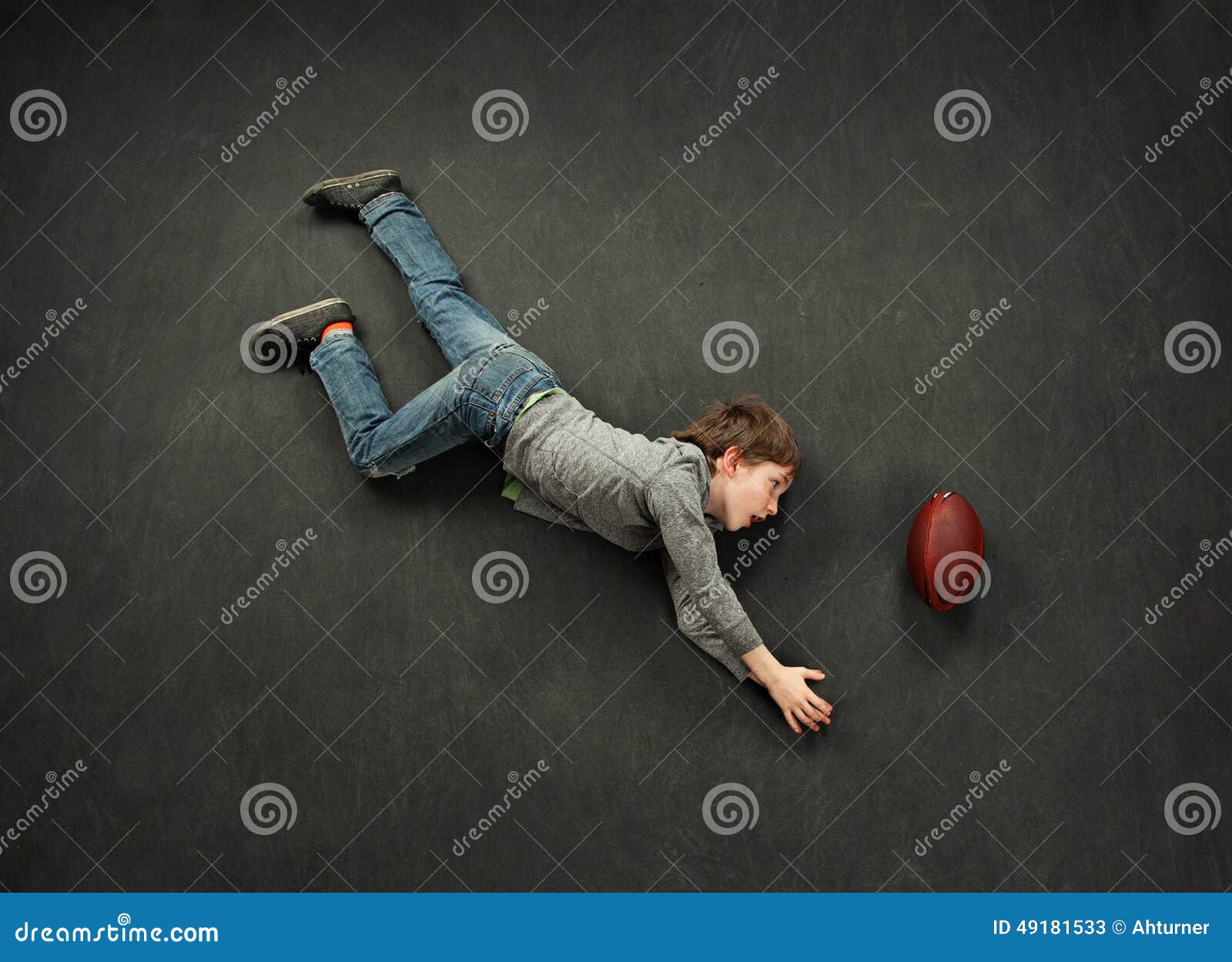 Football Player Diving Catch Stock Photos - Free & Royalty-Free Stock ...