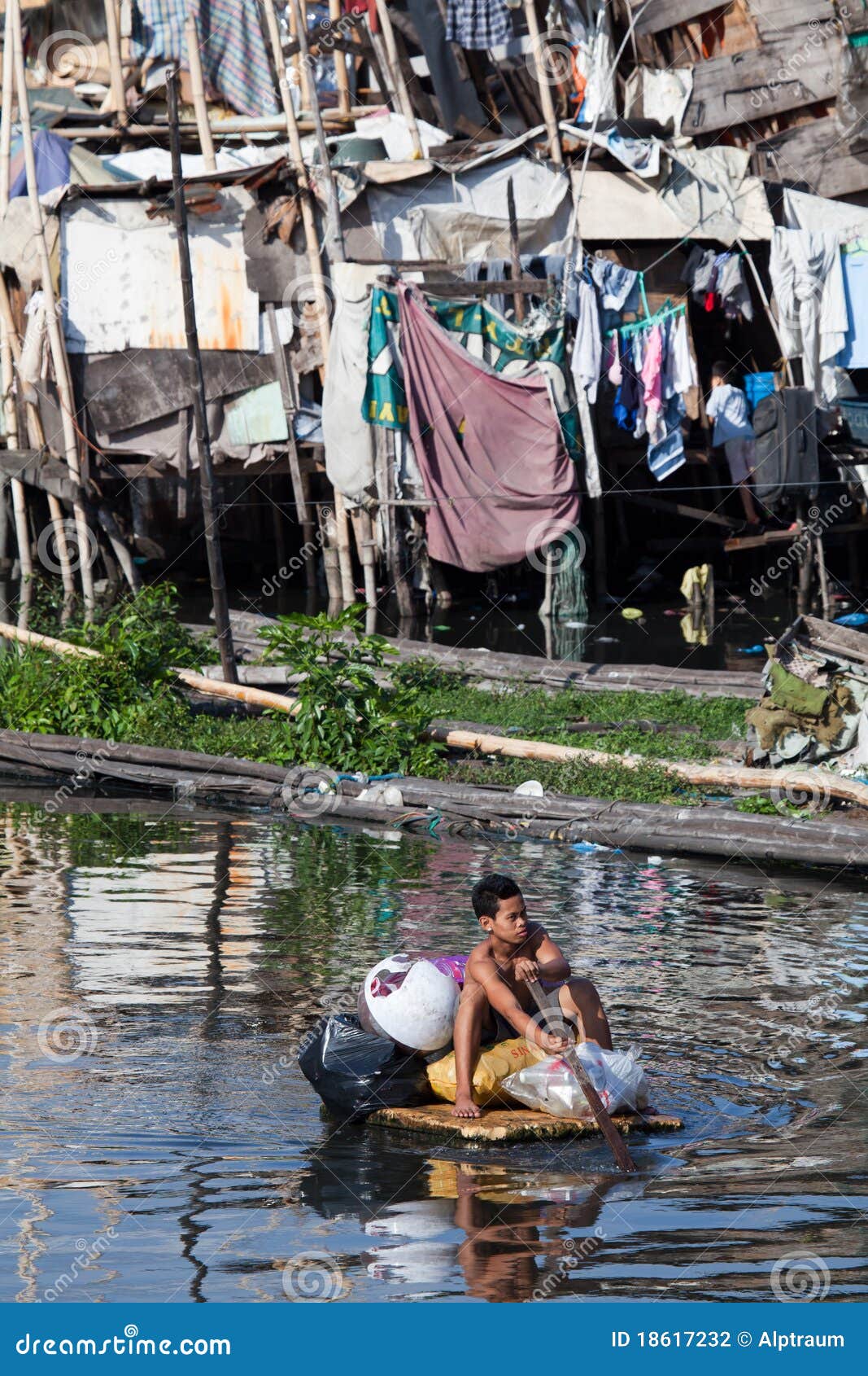 Boy Paddling Along Paranaque River Philippines Editorial Photography ...